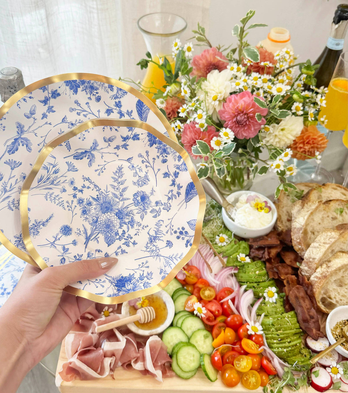 Blue Toile Dinner Plates - EnFete Party Supplies & Decorations