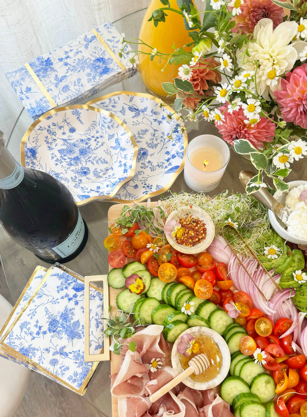 Blue Toile Dinner Plates - EnFete Party Supplies & Decorations